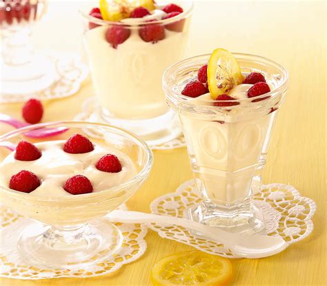 Schnelle Zitronencreme Annemarie Wildeisens KOCHEN
