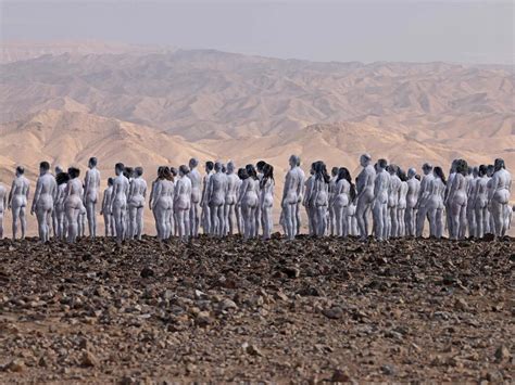 Naked Models Take Over Dead Sea For New Spencer Tunick Photo News
