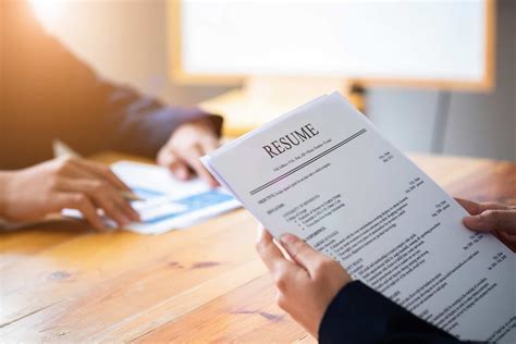 6 Perbedaan CV Dan Resume Yang Jobseeker Wajib Ketahui