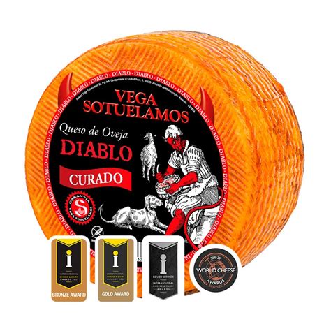 Queso curado de oveja con mojo picón Vega Sotuélamos formato 3 kg