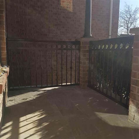 Aluminum Porch Railings In Totonro Screen Porch Railing Ideas