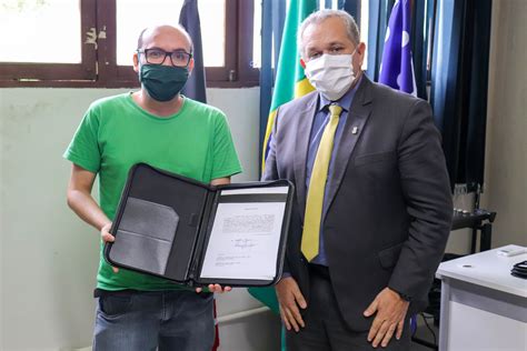 Ufpb Empossa Tr S Novos Docentes E Dois T Cnicos Administrativos