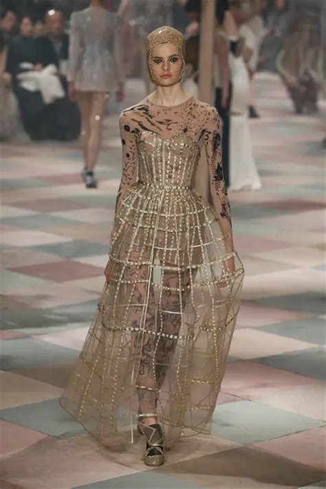 Christian Dior Couture Fashion Show Collection Spring Summer