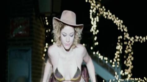 Naked Sarah Felberbaum In Maschi Contro Femmine