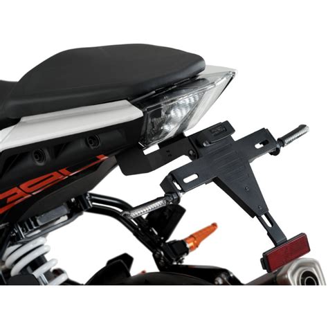 Portamatrículas PUIG KTM 125 390 DUKE NEGRO UK Racing
