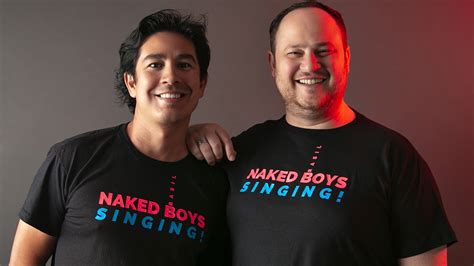 Espetáculo Naked Boys Singing Brasil fará participação na Parada