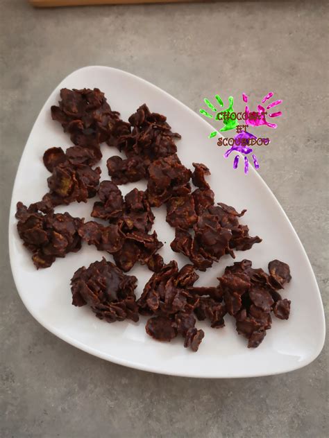 Roses Des Sables Au Chocolat Noir 2 Chocolat Et Scoubidou