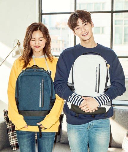 Doyeon And Cha Eunwoo Weki Meki Weme Amino