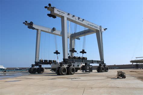 Mobile Boat Hoist Mbh Cimolai Technology