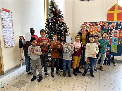 Les Photos De Saint Nicolas Sont Arriv Es L Cole Toile Du Berger