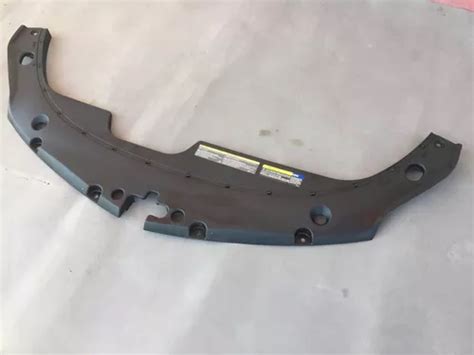 Tolva Superior De Radiador Cadillac Srx 10 16 Usada Original Meses