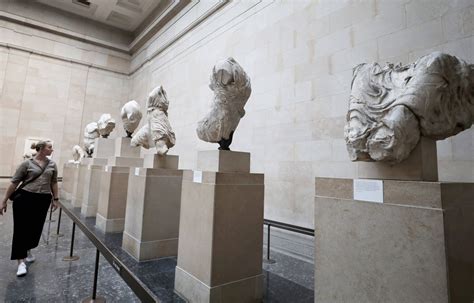 Londres Le British Museum Lance Un Appel Pour Retrouver Des Centaines