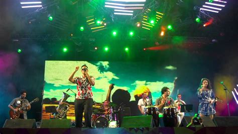 Joga do peito por Mayra Andrade e Orquestra Contemporânea de Olinda