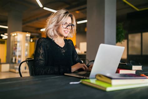 Cursos de Marketing Digital Gratuitos Para Você Fazer no Conforto da
