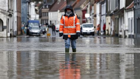 En France le Pas de Calais se réveille inondé après une nuit de pluies