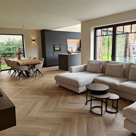 Differences Between Herringbone Vinyl And Chevron Vinyl Floer Eu
