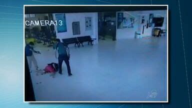 CETV 1ª Edição Fortaleza Câmera flagra momento em que policial