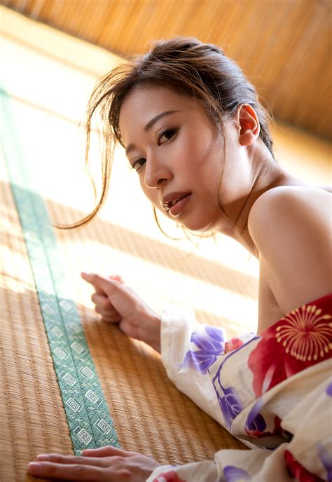 Chan Jun Harumi Activity Hot Photos