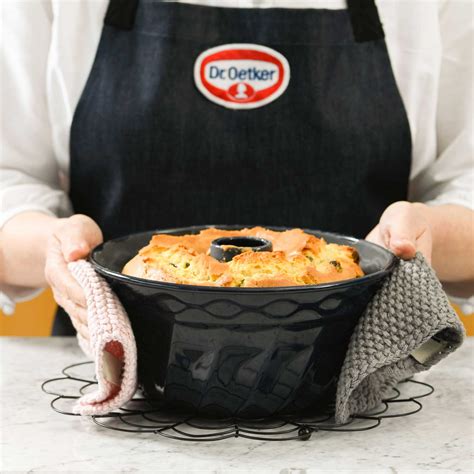 Emaille Gugelhupfform Ø 24 cm online kaufen Dr Oetker Online Shop