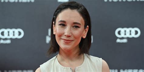 Aufregung Vor Premiere Sibel Kekilli Steht Bei Michel Friedman