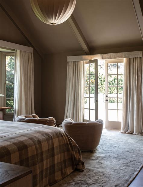 The Expert Our Experts Go To Brown Paint Color Plus 12 More Hues