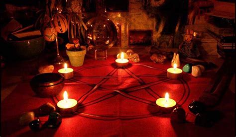 Know The Sign And Symptoms Of Black Magic Amar Ujala Hindi News Live