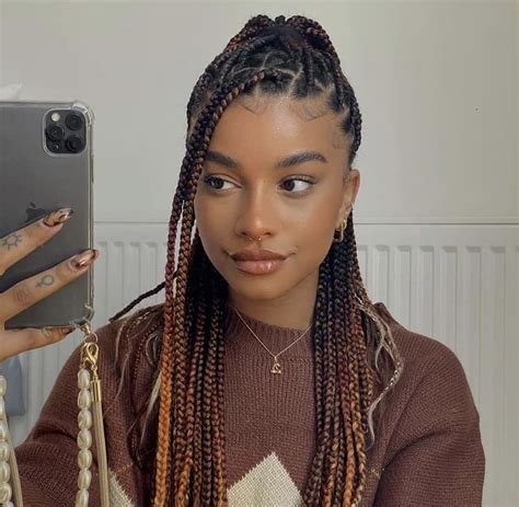 Small Knotless Box Braids With Color Lomiwi