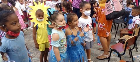 La fiesta de los Círculos Infantiles Periódico Sierra Maestra