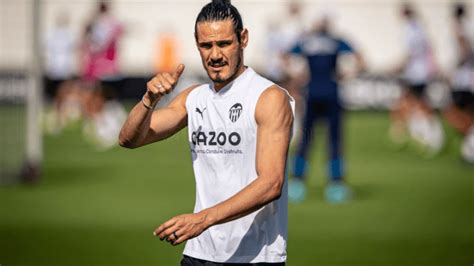 Nacional Y Boca Se Ilusionan Edinson Cavani Vuelve A Sufrir Un Golpe