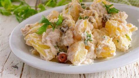 Salade de pommes de terre crémeuse au saumon fumé enrichie de ricotta