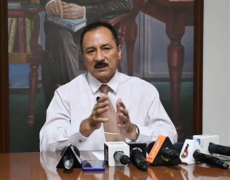 Rector de la UAGRM pide al Senado viabilizar la aprobación de la Ley