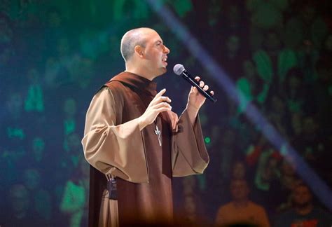 Show de Frei Gilson promete levar multidão ao Geraldão evento terá