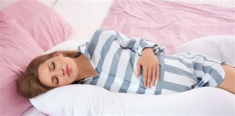 孕妇皮肤瘙痒怎么办这种情况别大意孕妈要小心胎儿缺氧 妈妈