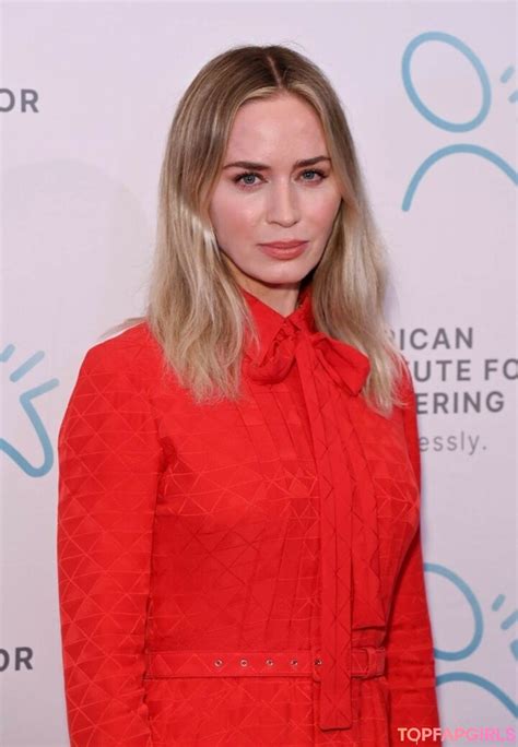 Emily Blunt Nude OnlyFans Leaked Photo 86 TopFapGirls