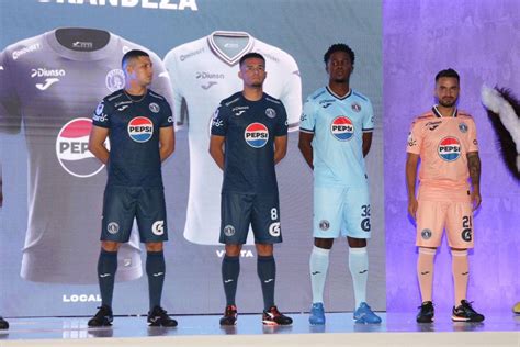 Diunsa Joma Y Motagua Presentan Nuevas Camisas Para La Temporada 2024 25