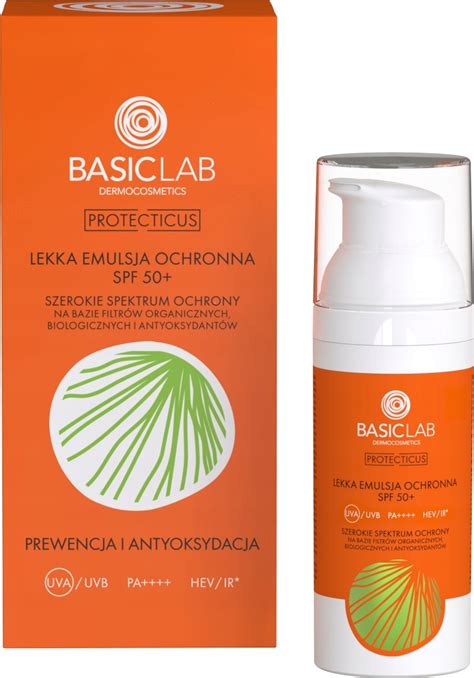 BasicLab Lekka Emulsja Ochronna SPF50 do Skóry Normalnej i Tłustej 50
