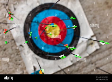 Archery Target Arrows Arrow Hi Res Stock Photography And Images Alamy