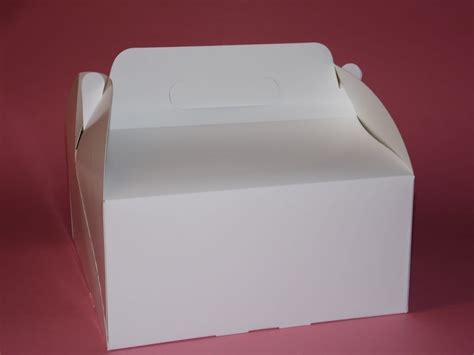 Pudełko na tort typu koszyczek rozm 30x30x12 op 50szt liv opakowania
