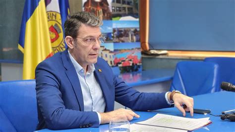 Primarul Leonard Achiriloaei Ghidul Pentru Programul De Acordare A