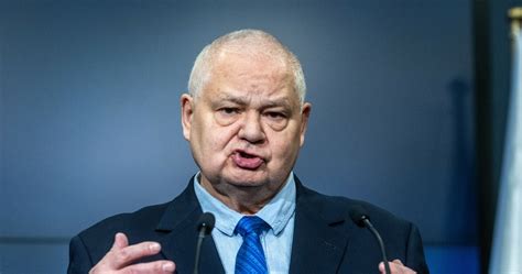 Ile zarobił prezes NBP w ubiegłym roku Są nowe dane Biznes w INTERIA PL