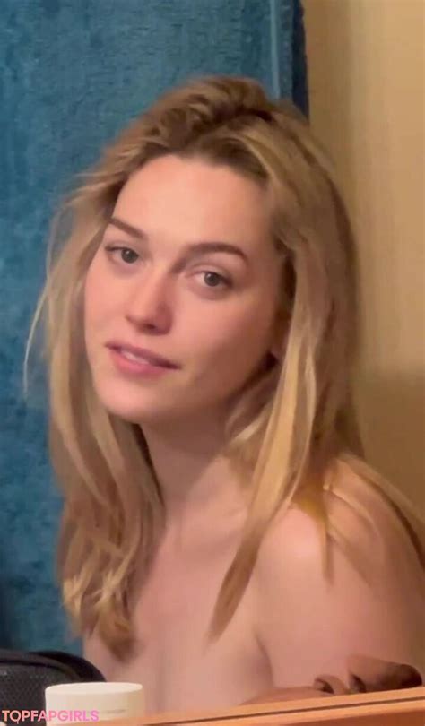 Victoria Pedretti Nude Onlyfans Leaked Photo Topfapgirls