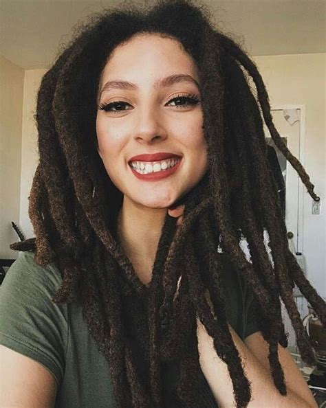 Pin By ĀyÅnnÄ On White Women With Dreads Beautiful Dreadlocks Locs Hairstyles Natural Hair