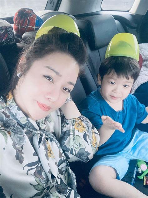 Hình ảnh đầu tiên về cuộc sống con trai Nhật Kim Anh sau khi được tòa