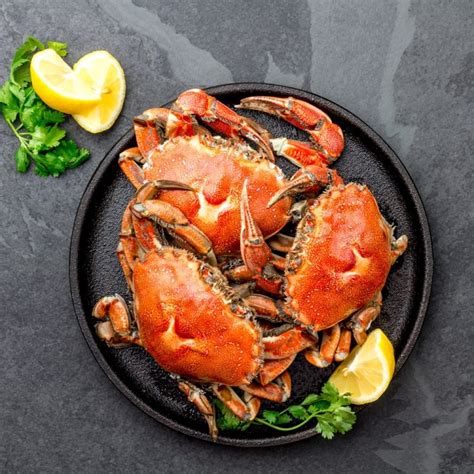 How To Eat Crab
