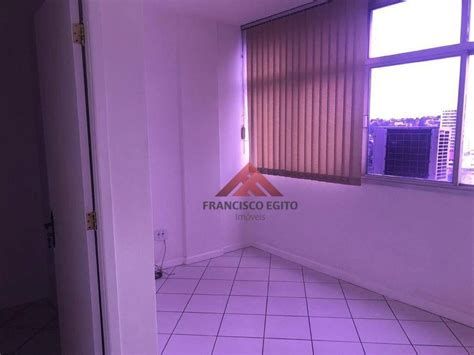 Sala Comercial na Rua Doutor Nilo Peçanha Centro em São Gonçalo por R