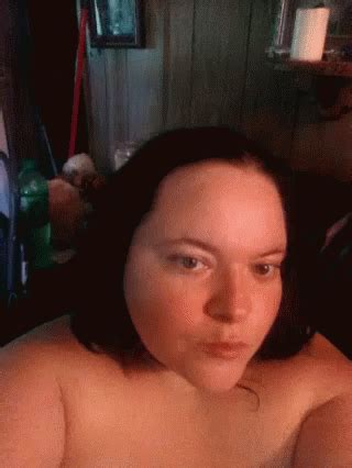 Kisses Selfie Kisses Selfie Discover Share Gifs