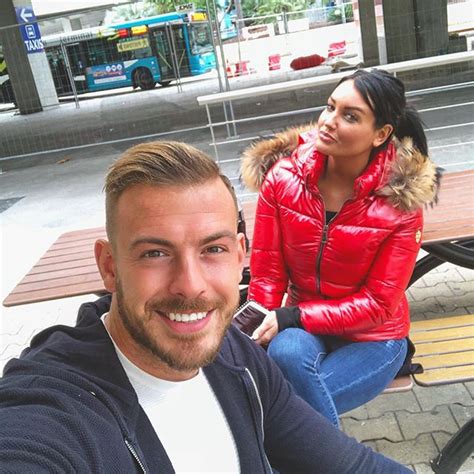 La love story entre Julien Bert et Aurélie Dotremont serait elle sur le