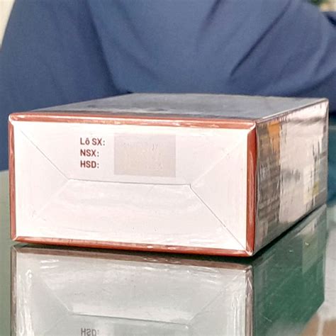 Dầu nóng xoa bóp Gừng Tràm dùng cho đau mỏi vai gáy lưng tay chân