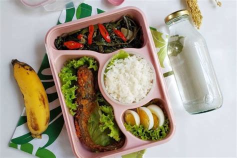 10 Resep Menu Bekal Suami Untuk Makan Siang Yang Praktis