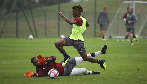 Trio Aus Der Super League Verfolgt Teddy Okou